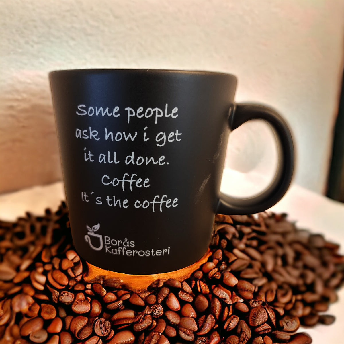 Coffee cups with text – Gifts to give away – Borås Kafferosteri